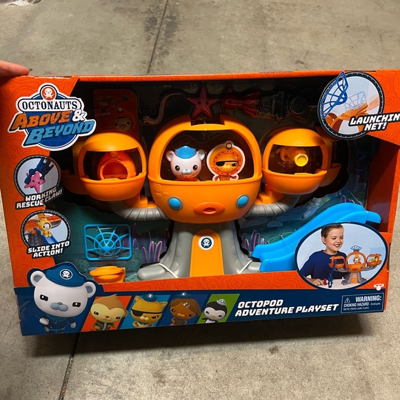 Octonauts | Toys | New Octonauts Octopod Adventure Playset | Poshmark